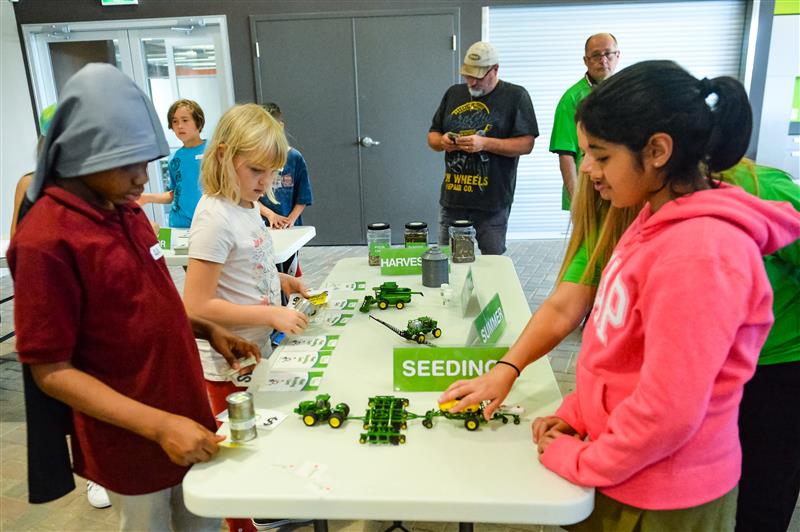 Agriculture in the Classroom Manitoba > Amazing Agriculture Adventure ...