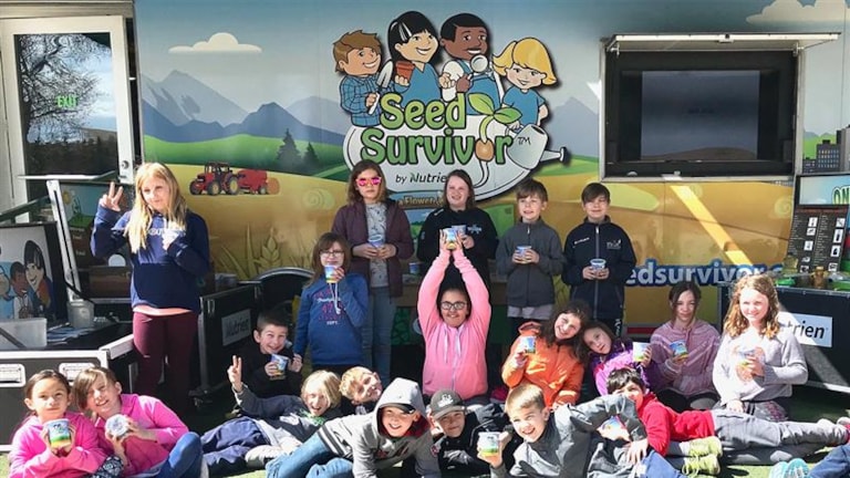 Agriculture in the Classroom Manitoba > Seed Survivor